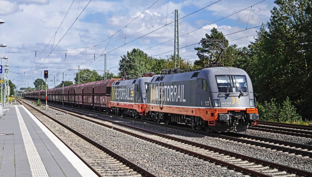 Bahnverbindung nach Nordrhein-Westfalen soll leistungsfähiger werden ...